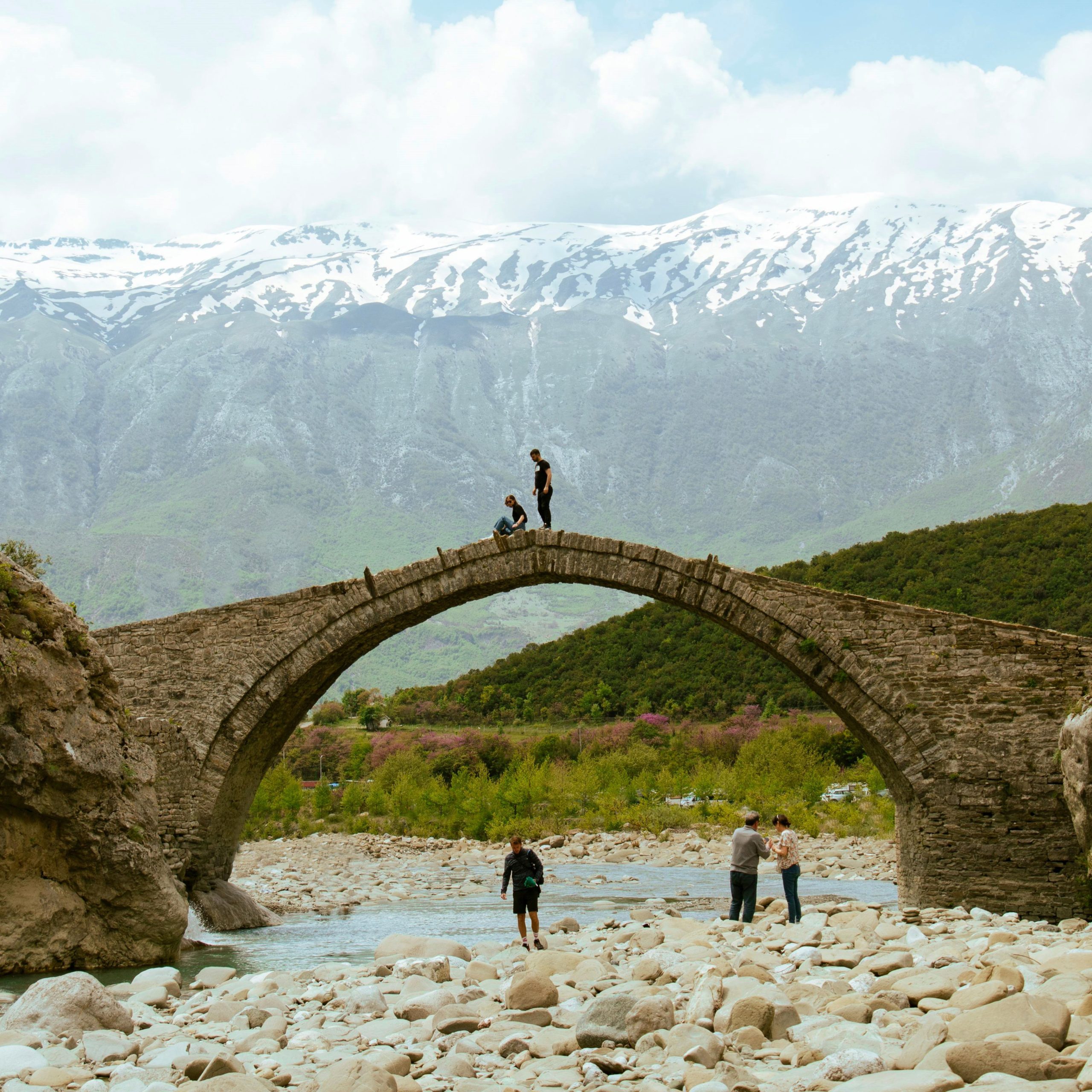 6 Days Hiking Tour of the Zagoria Valley in South Albania - Go As Local